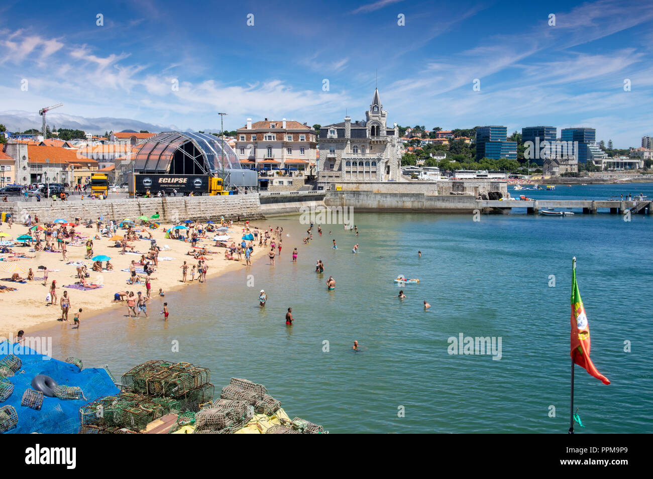 Praia da Ribeira beach in the centre of Cascais, Portugal Stock Photo ...