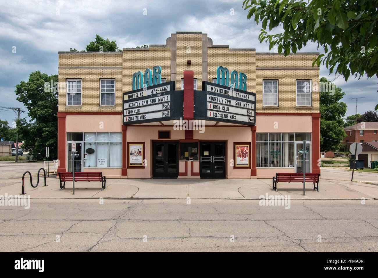 The Mar Theatre, old movie theatre, on Route 66, Wilmington, Illinois Stock Photo - Alamy