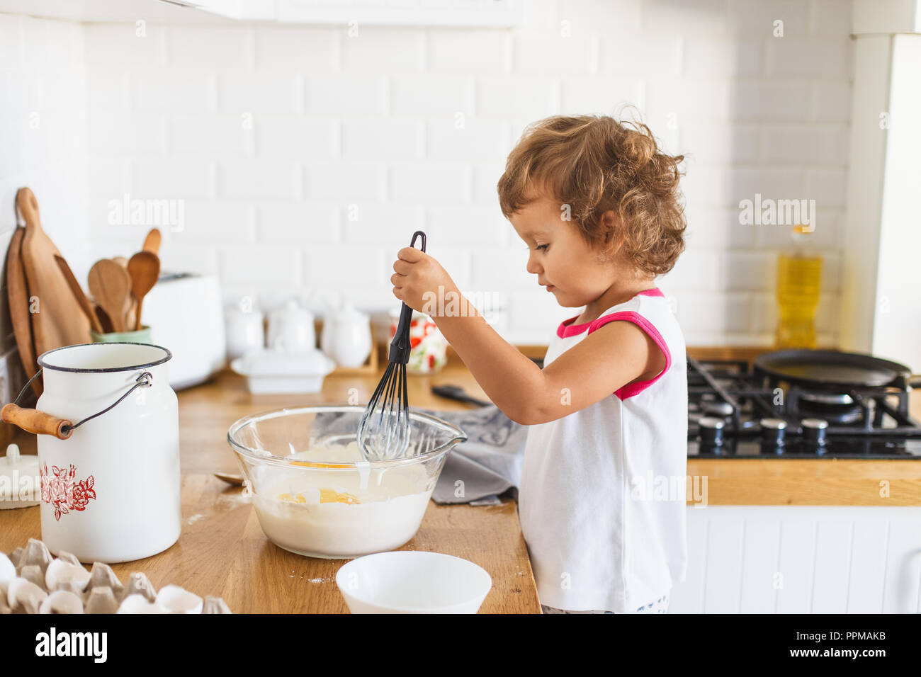 Girl making pie hi-res stock photography and images - Alamy