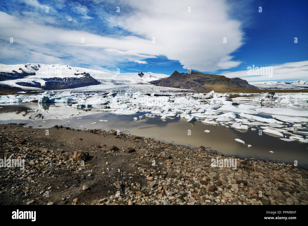 Floating ice blocks on the water hi-res stock photography and images ...