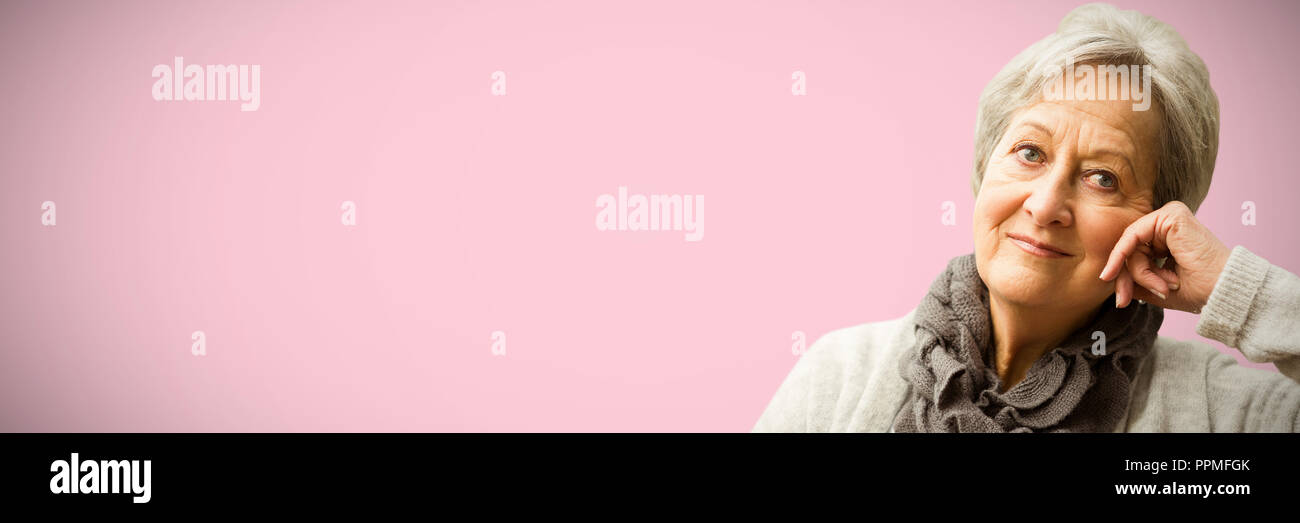 Retired women hi-res stock photography and images - Alamy