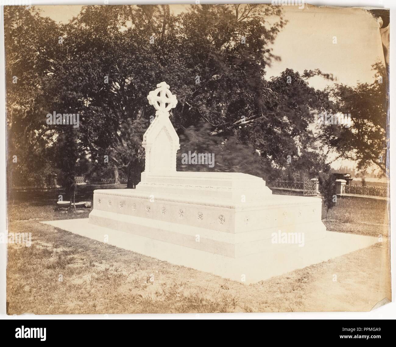 [Tomb of Lady Charlotte Canning, Barrackpur ]. Artist: Unknown ...