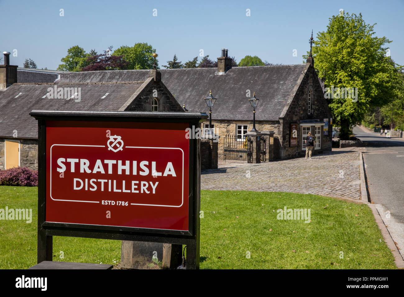 Strathisla distillery hi-res stock photography and images - Alamy