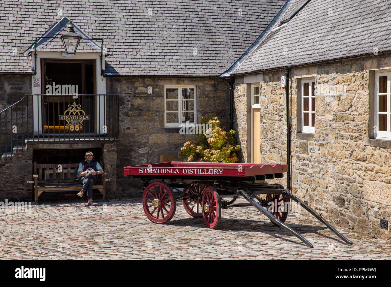 Chivas regal distillery hi-res stock photography and images - Alamy