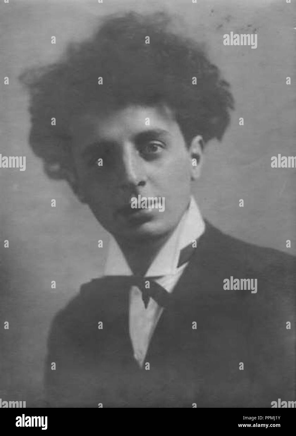 Giovanissimo hi-res stock photography and images - Alamy