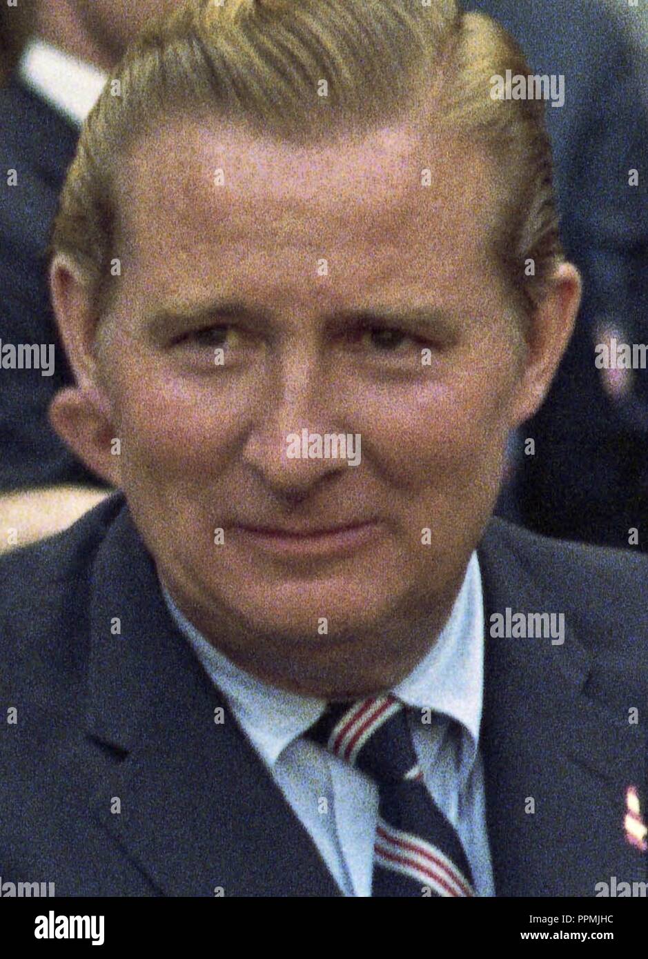 Bob short hi-res stock photography and images - Alamy