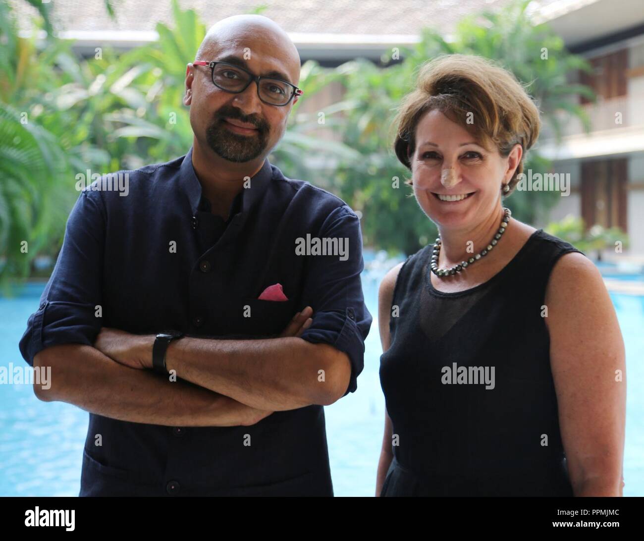 Bobby Ghosh with MaryKay Carlson - 2017 Stock Photo - Alamy