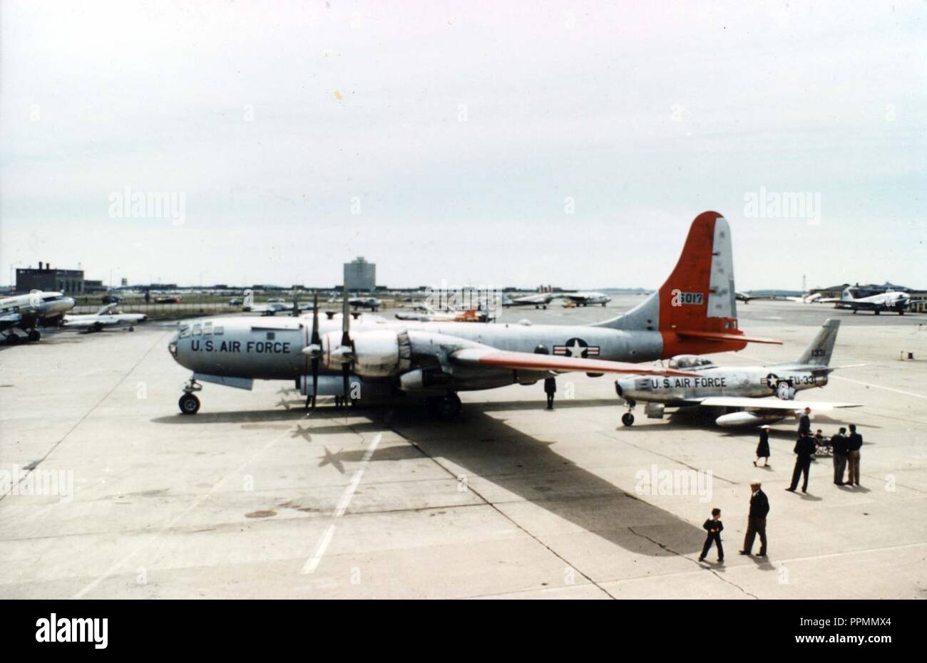 Jb 10 hi-res stock photography and images - Alamy