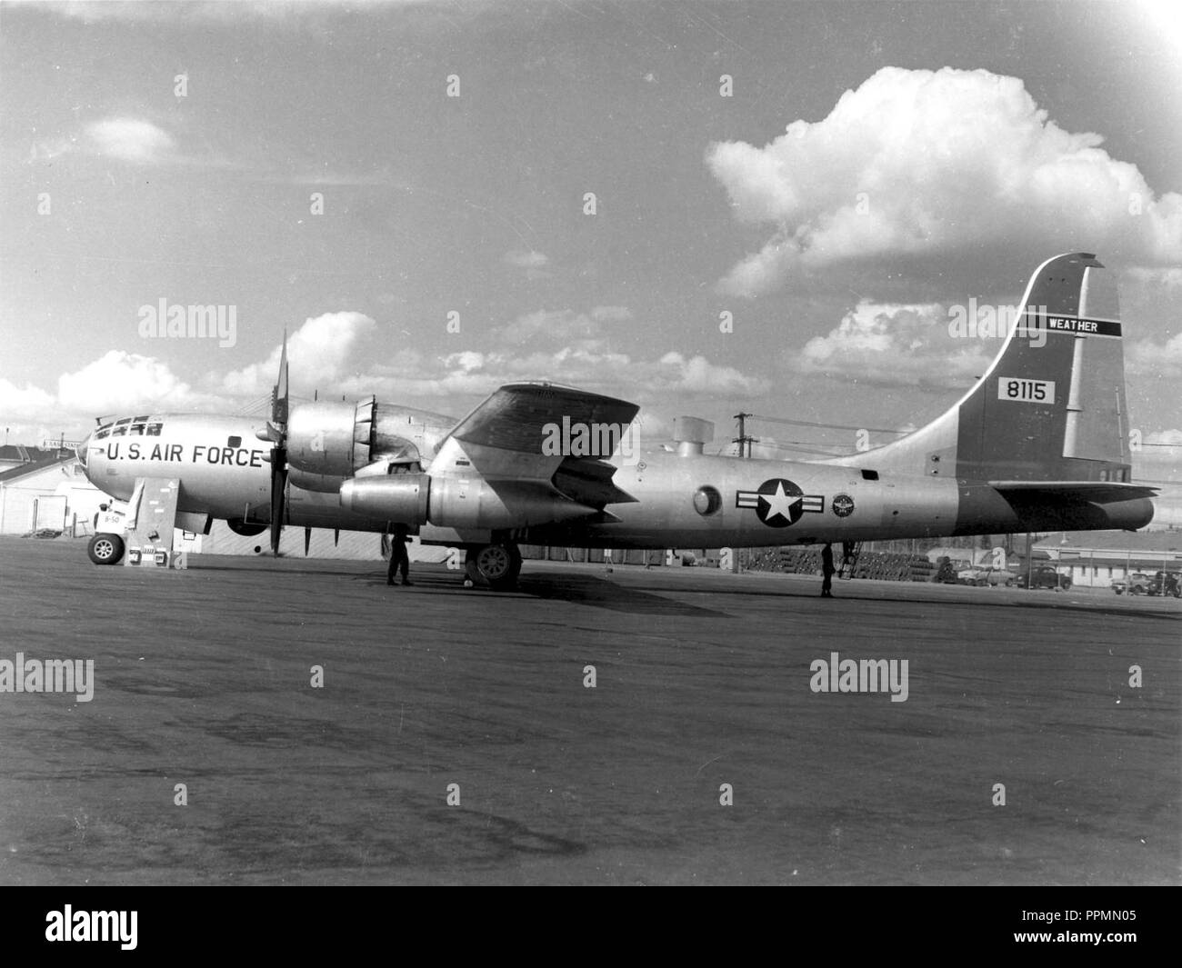 Boeing WB-50D (SN 48-115) 060905-F-1234P-003 Stock Photo - Alamy