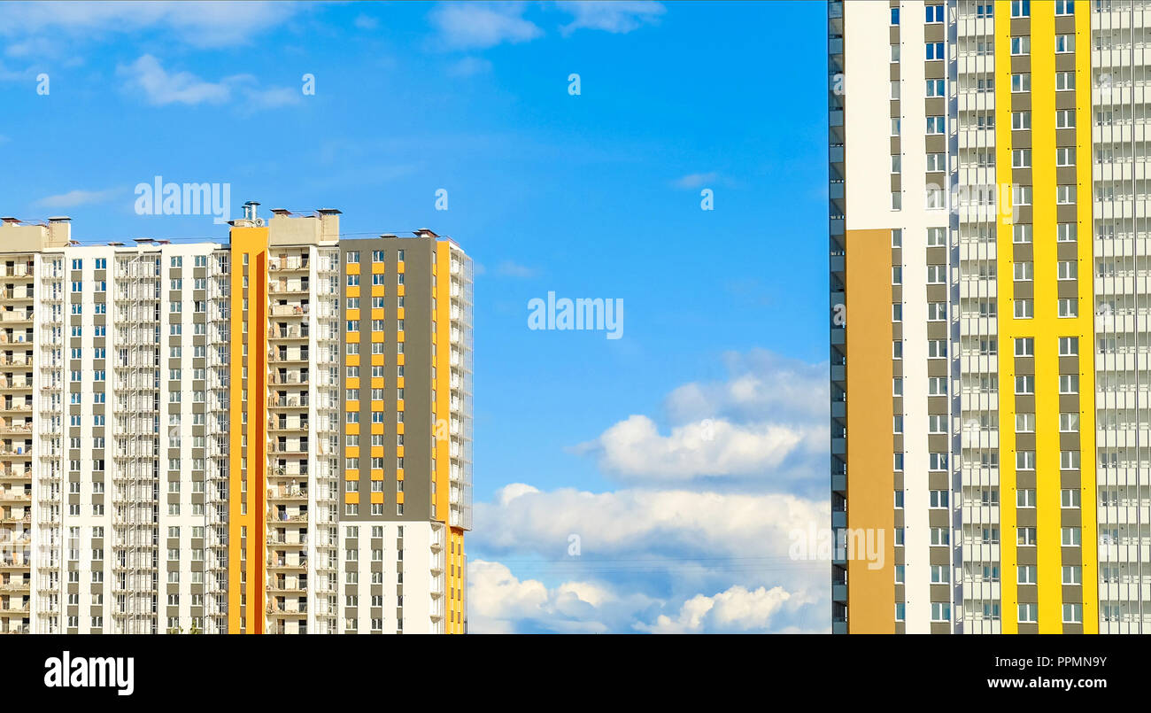 Facades of skyscrapers, close-up. texture of a high-rise building Stock ...