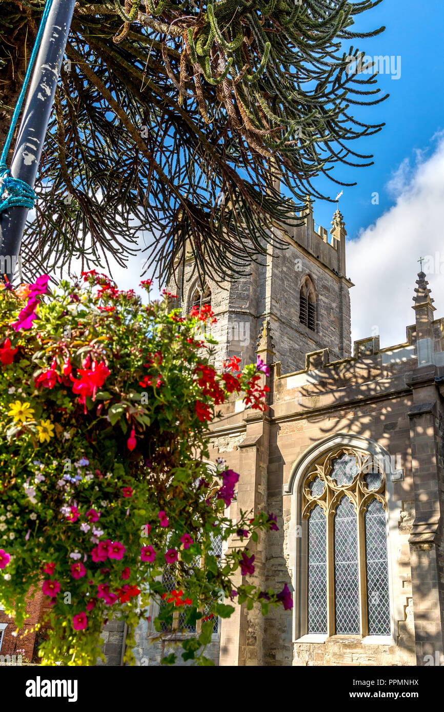 St nicholas church architecture hi-res stock photography and images - Alamy