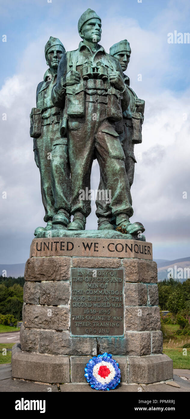 The commando memorial statue hi-res stock photography and images - Alamy