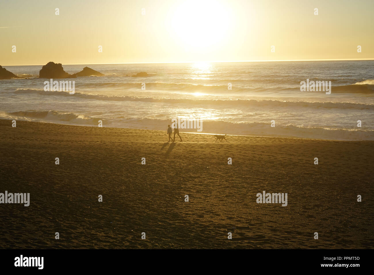 Beach scene, California Stock Photo - Alamy