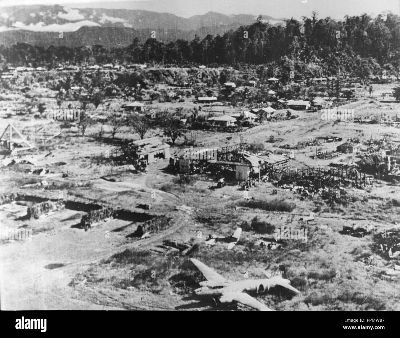 Lae new guinea Black and White Stock Photos & Images - Alamy