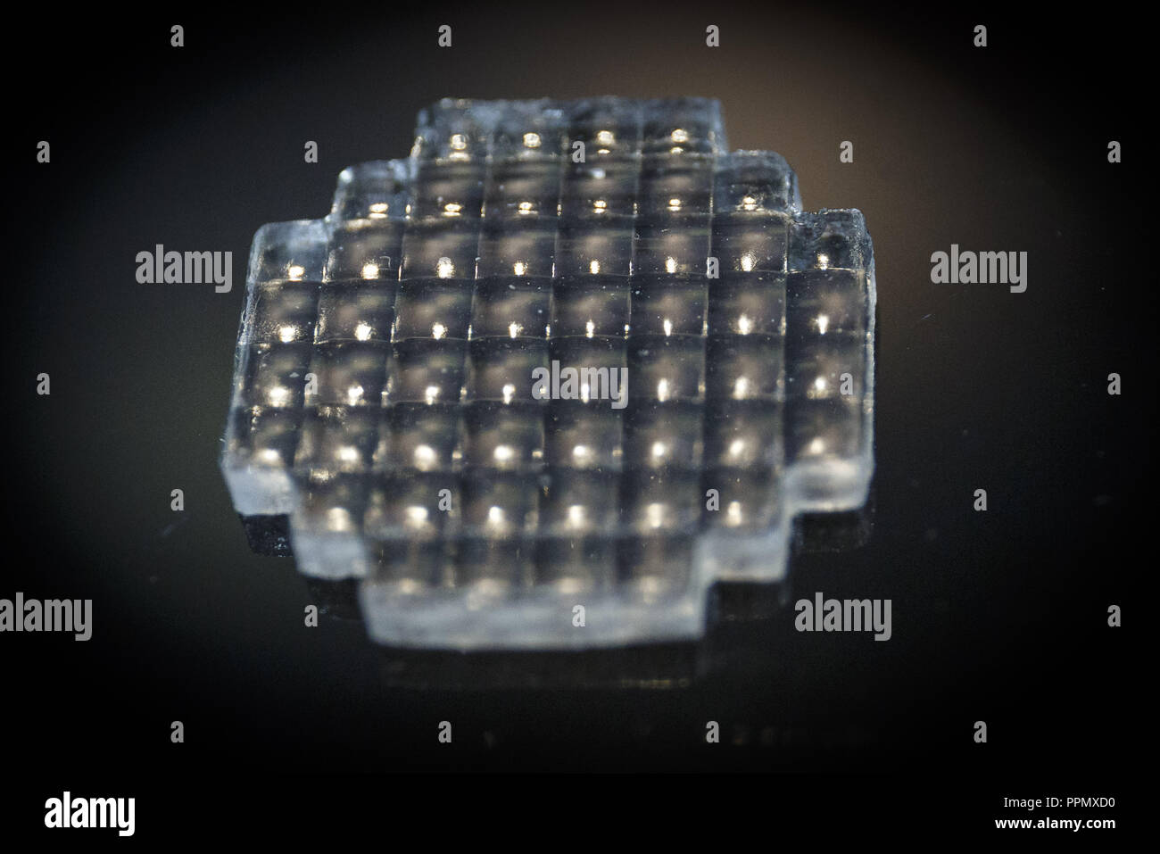 Silica glass hi-res stock photography and images - Alamy