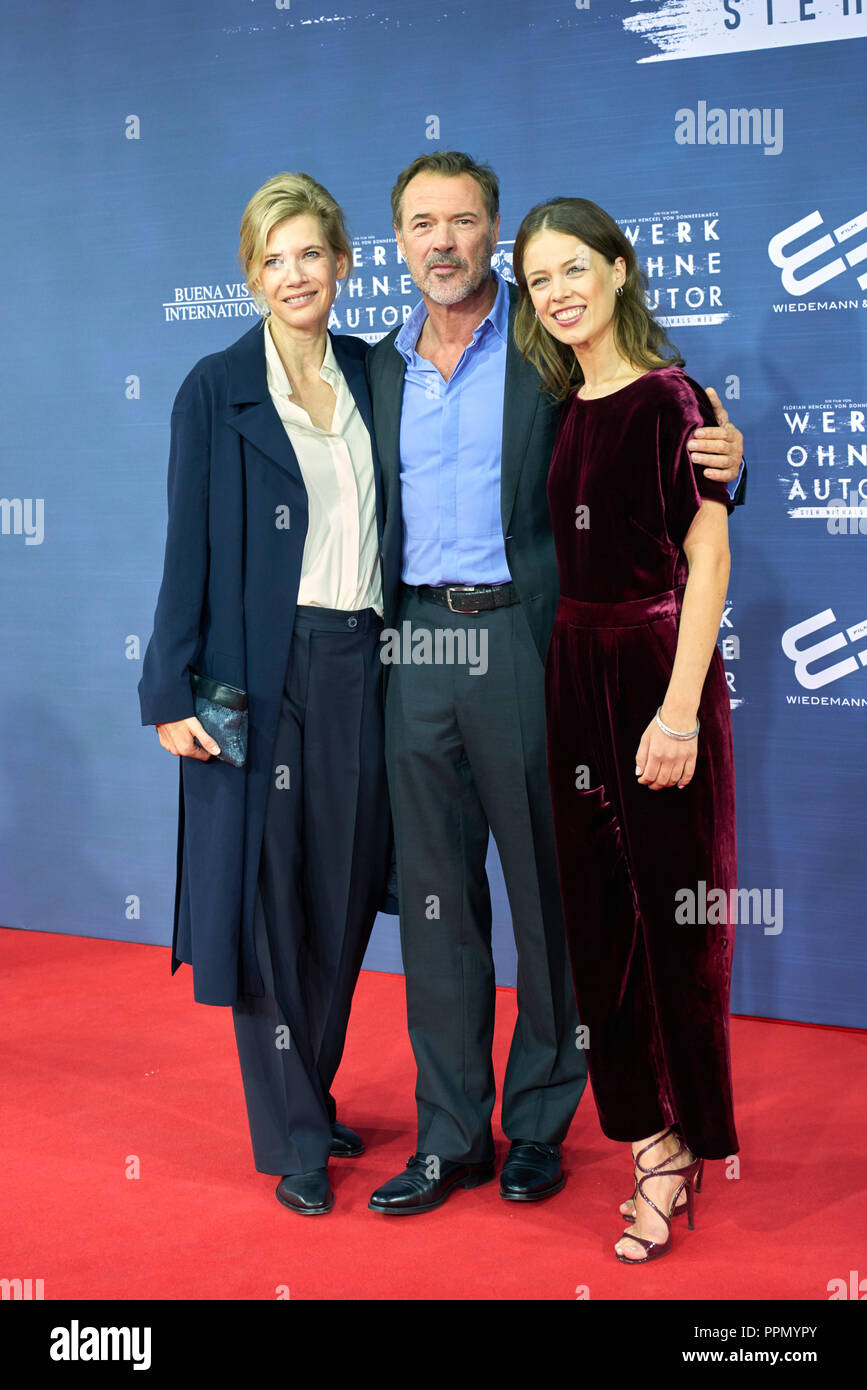 26 September 2018, Berlin: The actors (l-r) Ina Weisse, Sebastian Koch ...
