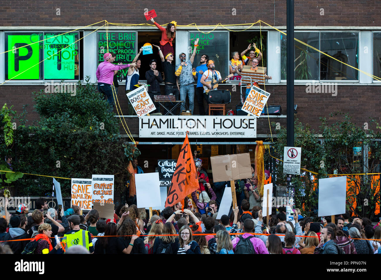 Stokes croft bristol hamilton hi-res stock photography and images - Alamy