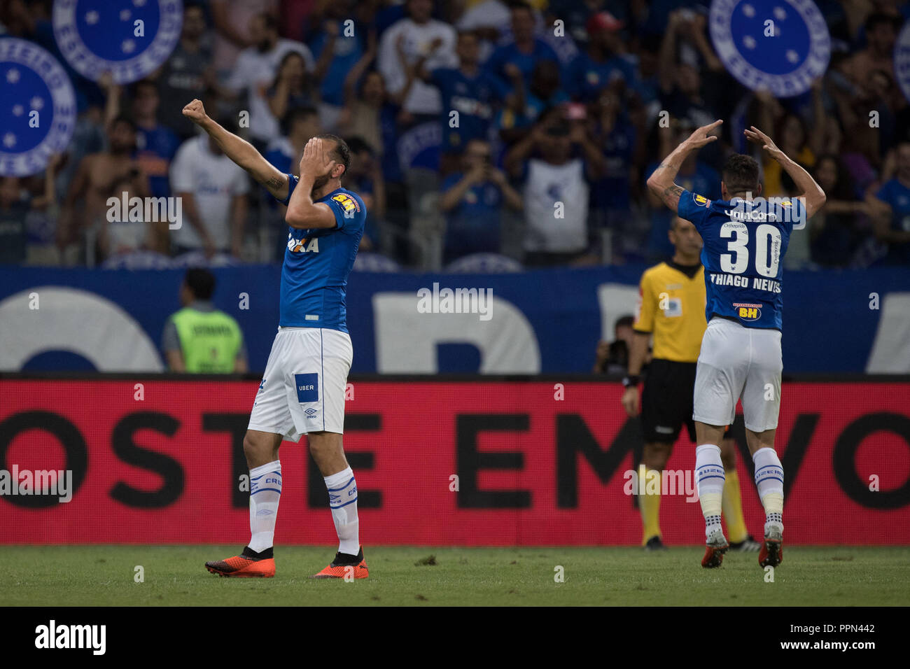 X barcos hi-res stock photography and images - Alamy