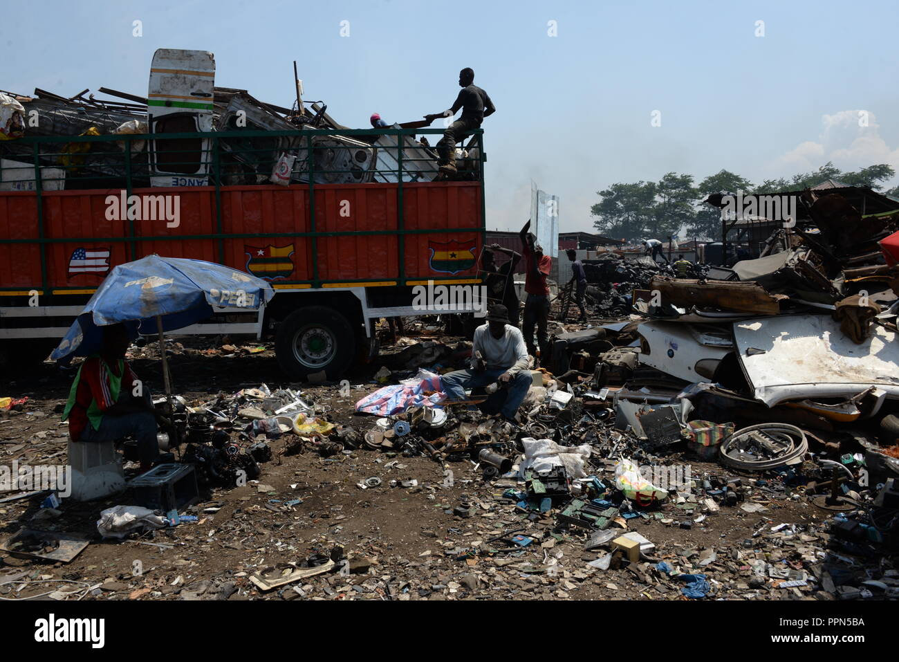 Ghana pollution hi-res stock photography and images - Alamy