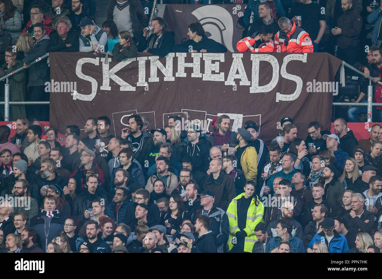 Deutsche skinheads hi-res stock photography and images - Alamy