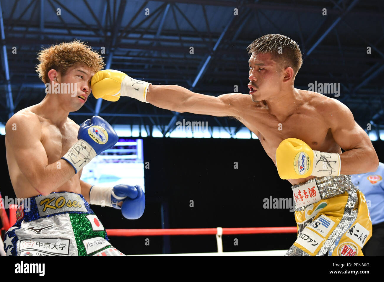 Nagoya, Aichi, Japan. 24th Sep, 2018. (L-R) Kosei Tanaka, Sho Kimura (JPN) Boxing : Sho Kimura ...