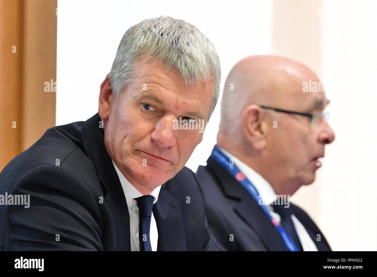 President meeting david cunningham hi-res stock photography and images ...