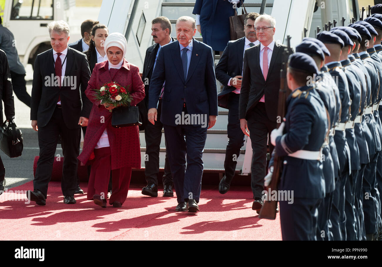 Berlin, Germany. 27 September 2018, Berlin: Recep Tayyip Erdogan (2nd ...