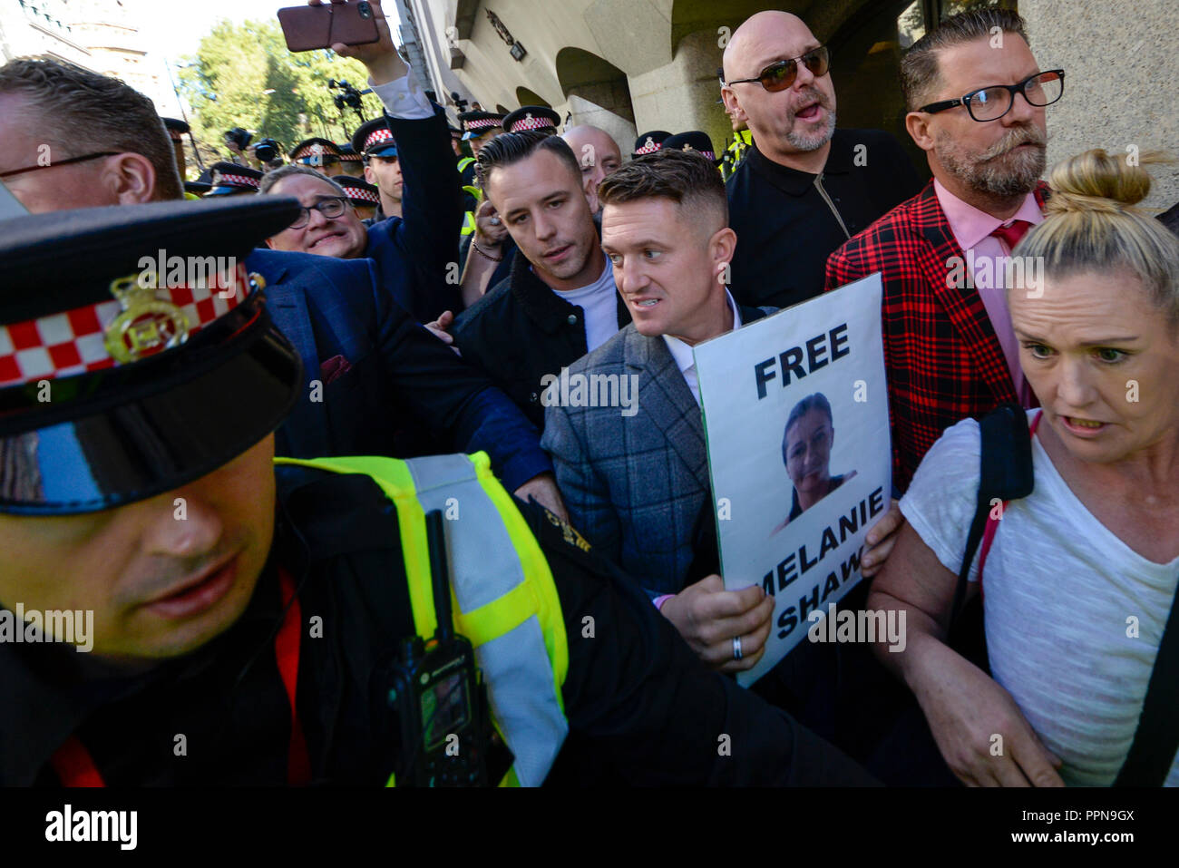 Stephen Yaxley Lennon, Tommy Robinson, appeared in the Central Criminal ...