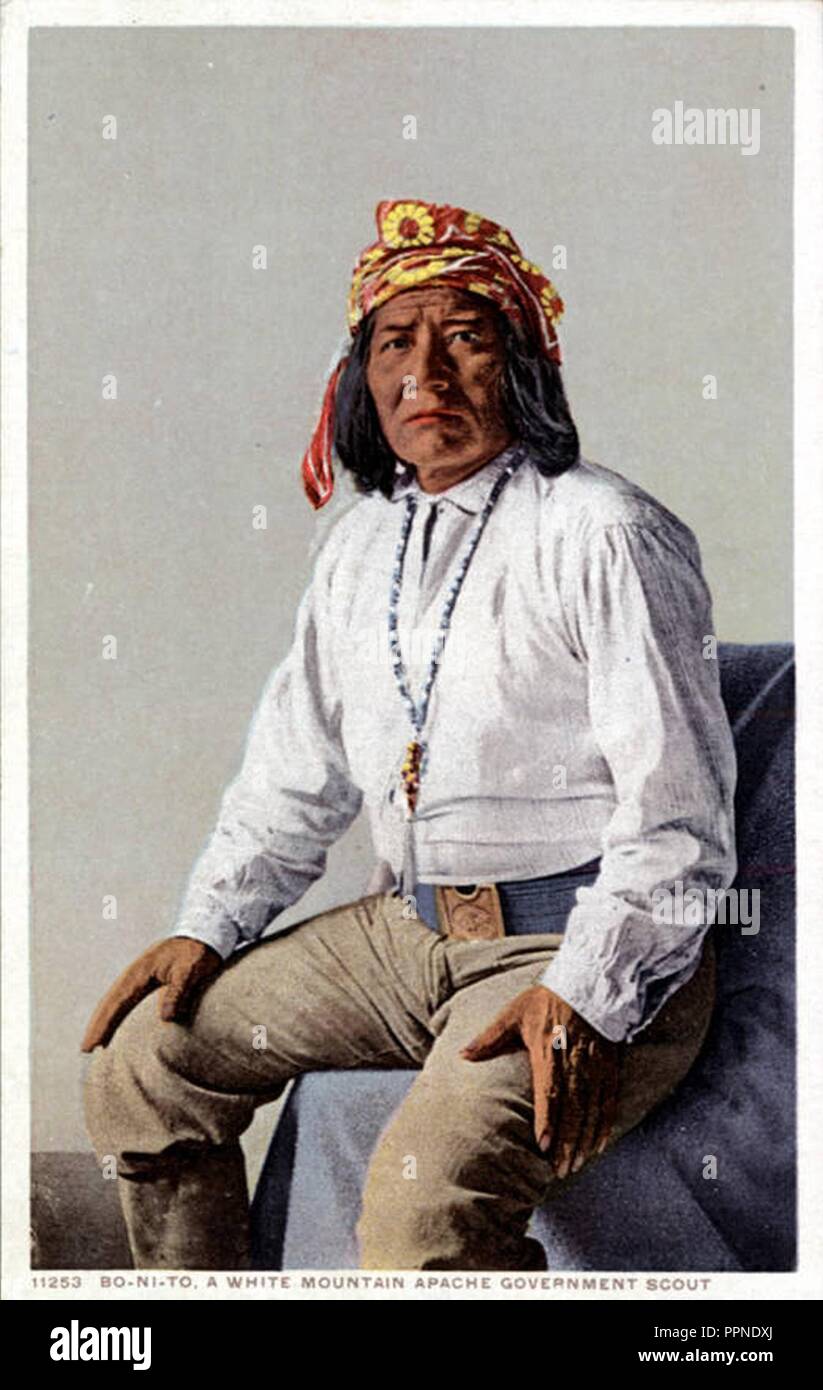 An apache scout hi-res stock photography and images - Alamy