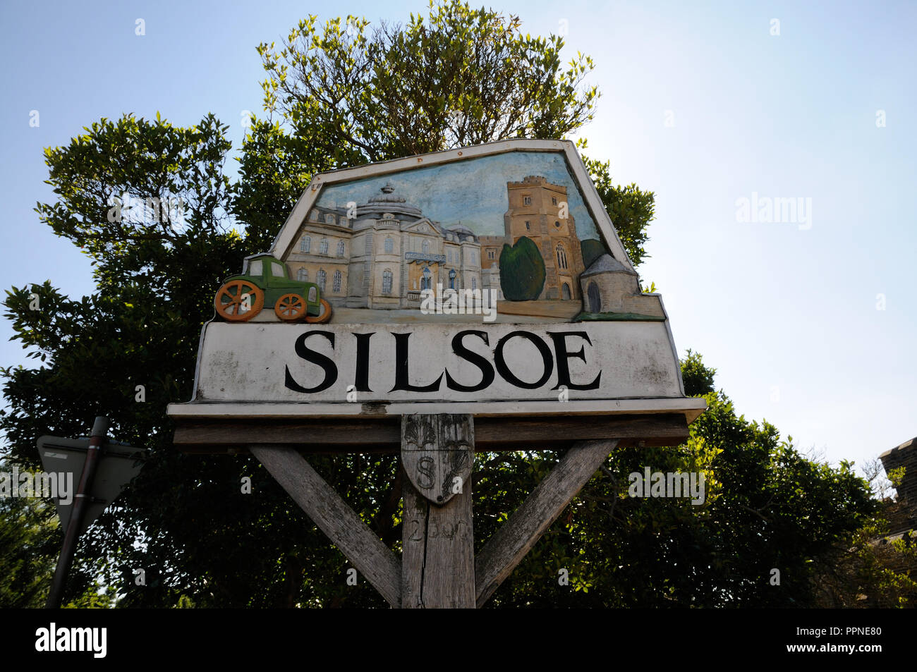 The Millennium 2000 Village Sign, depicting Wrest Park, Lockup, Church ...