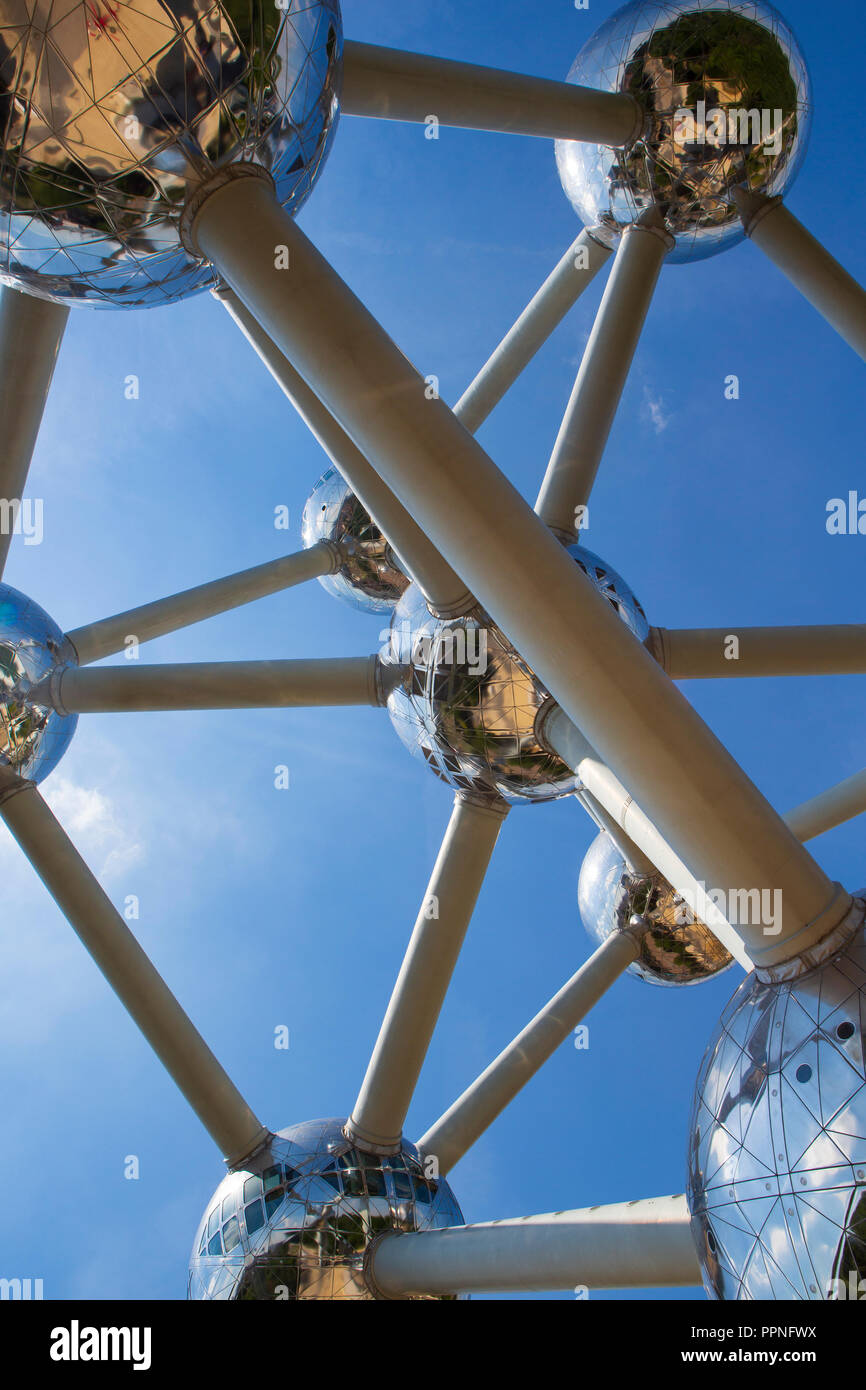 Aluminum superstructure hi-res stock photography and images - Alamy