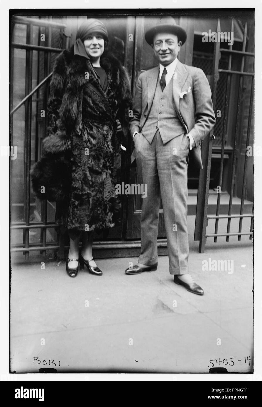 Bori bori Black and White Stock Photos & Images - Alamy