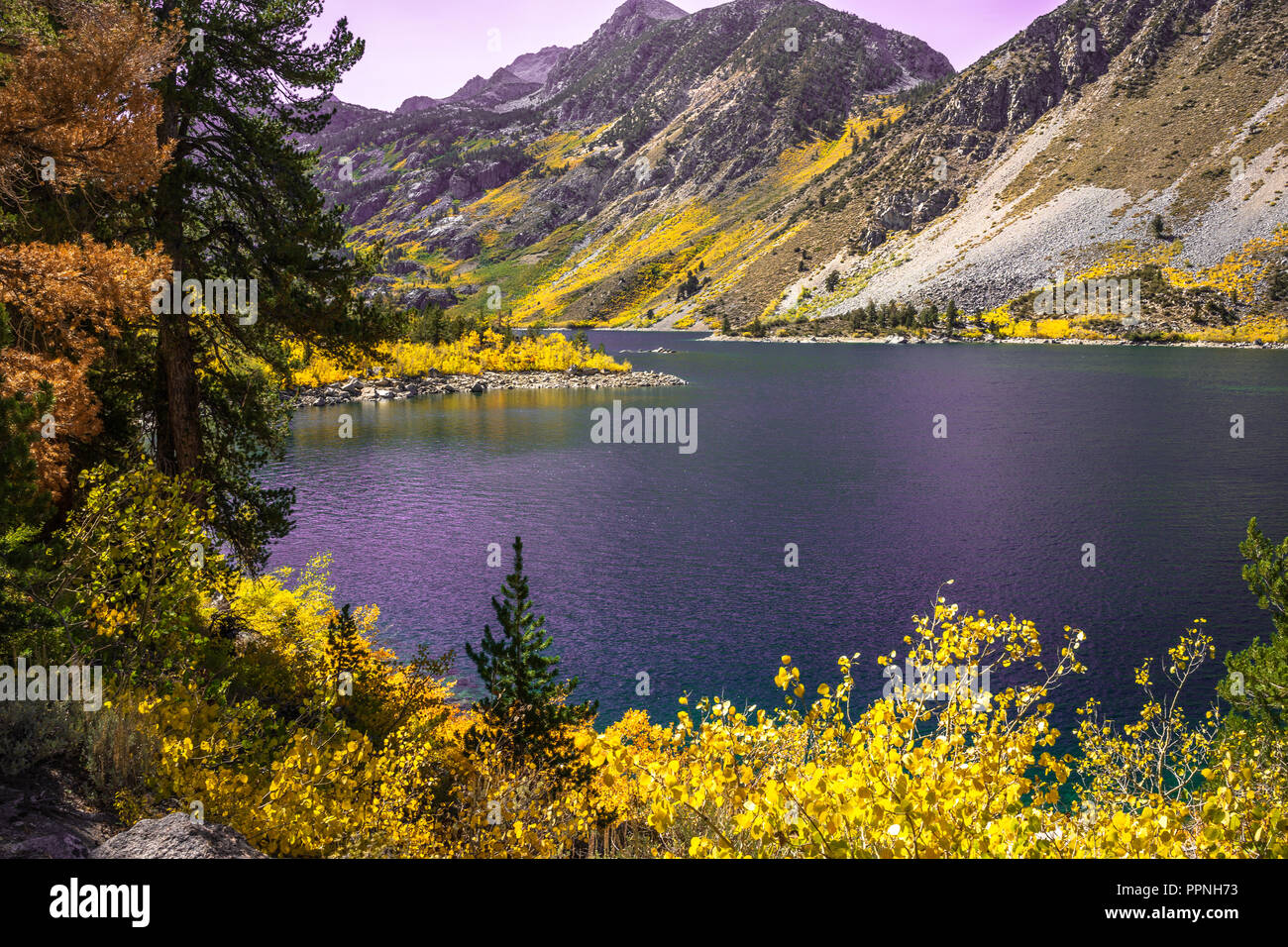Fall vacations hi-res stock photography and images - Alamy