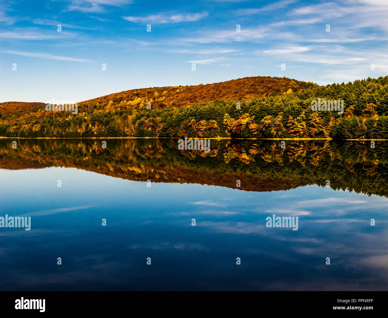 Saville Dam Barkhamsted Reservoir Barkhamsted, Connecticut, USA Stock ...