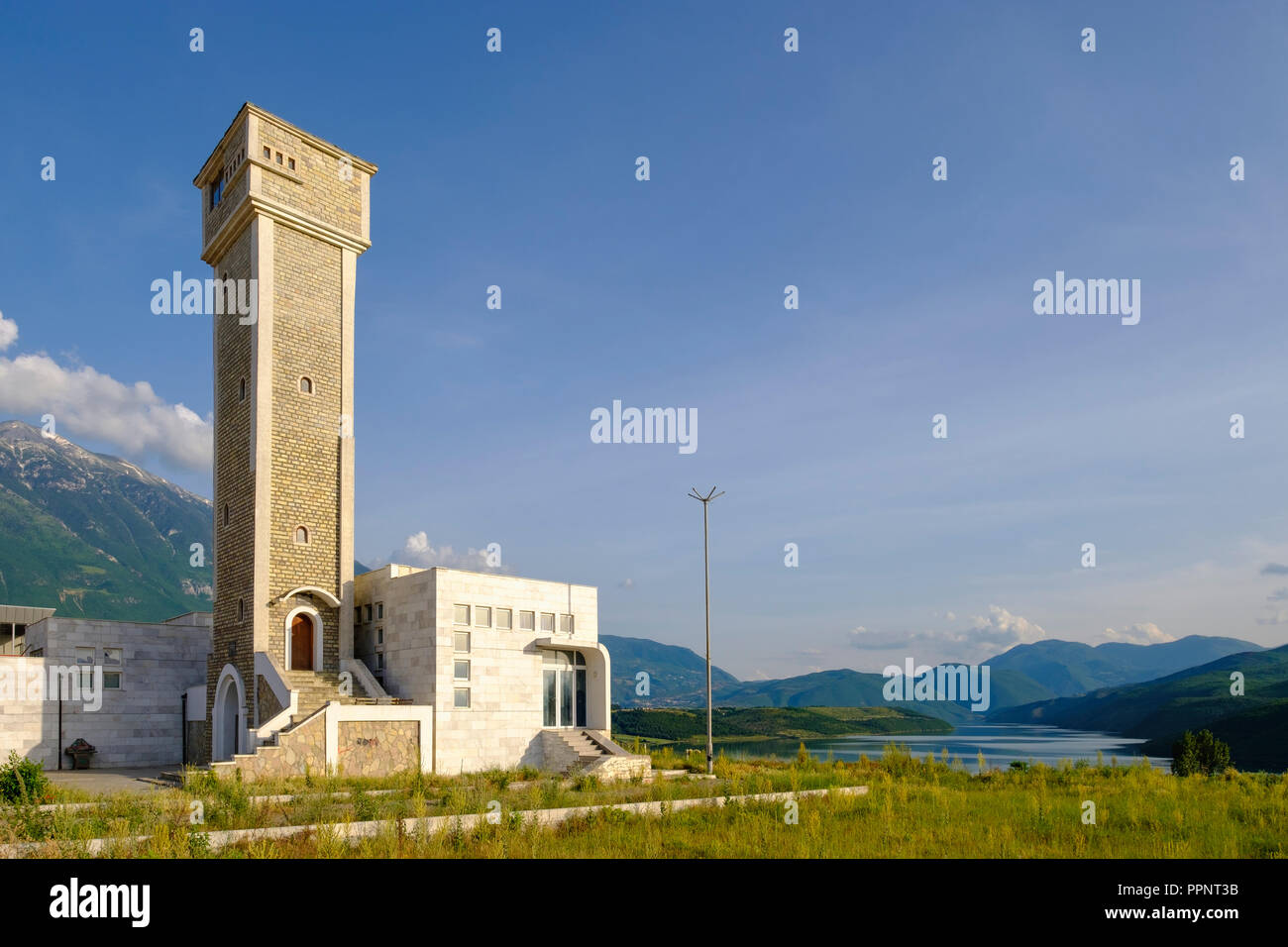 Kukes hi-res stock photography and images - Alamy