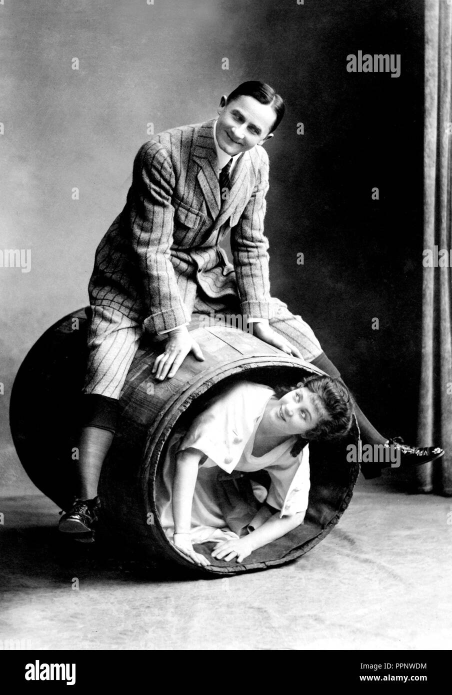 Funny man 1920s hi-res stock photography and images - Alamy