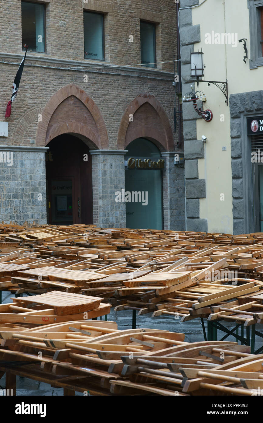Preparation fo the Palio, Siena, Tuscany, italy Stock Photo - Alamy