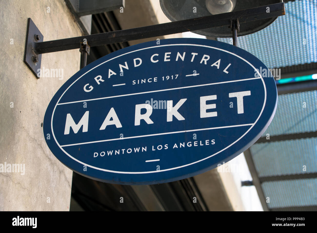 Central Market Logo