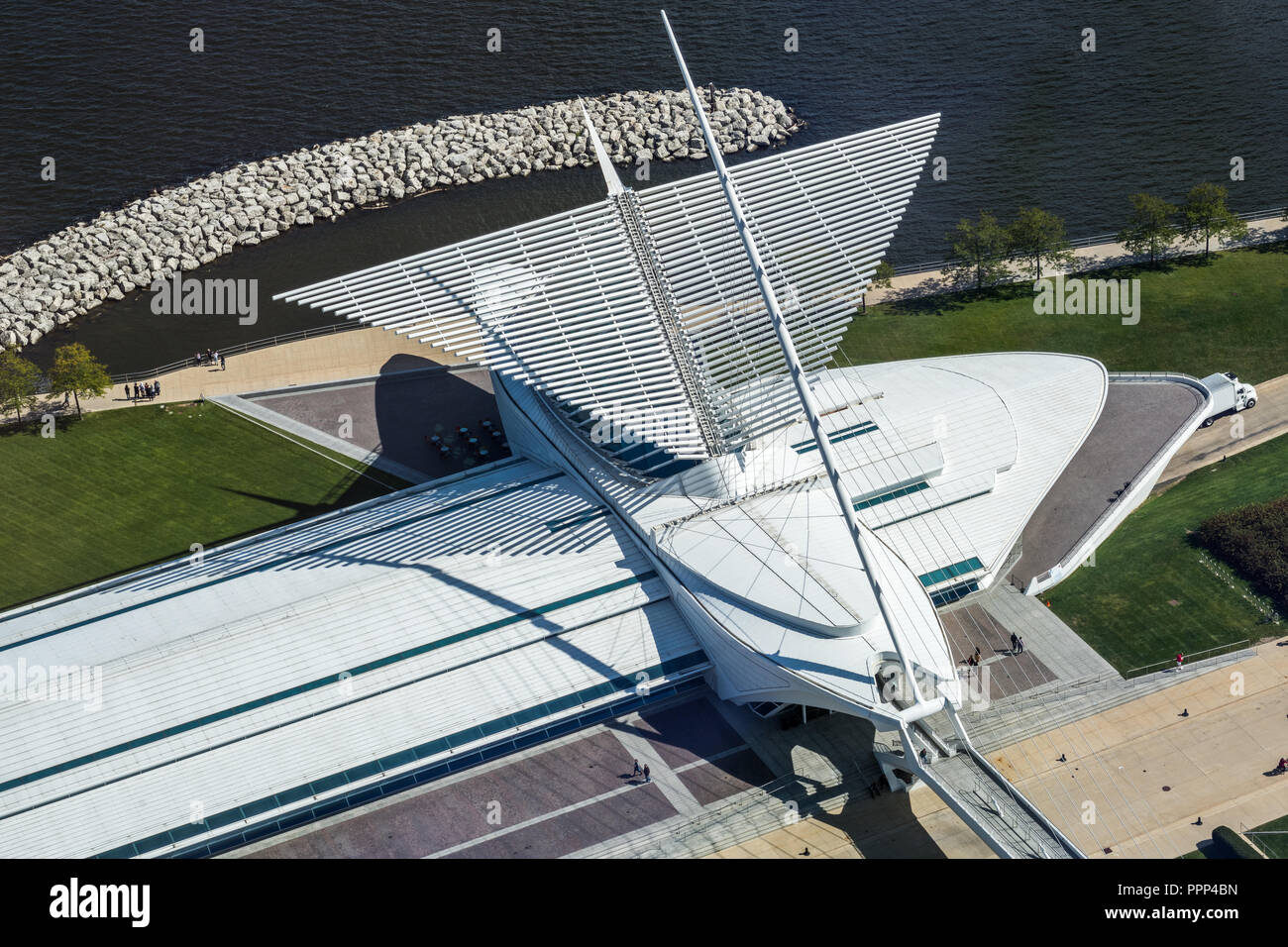 Aerial view of Milwaukee Art Museum designed by Santiago Calatrava ...