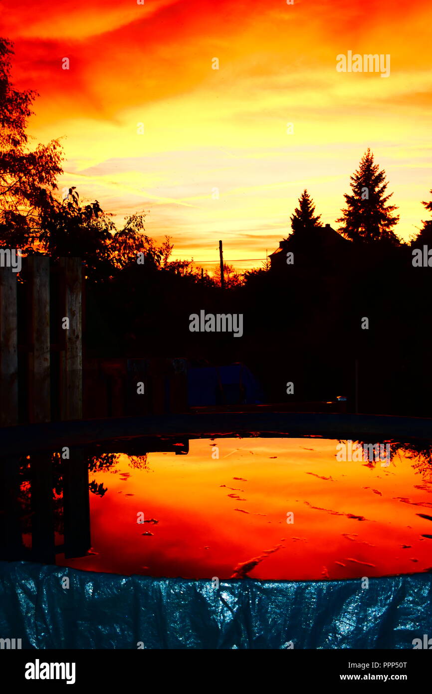 Beautiful twilight colours hi-res stock photography and images - Alamy