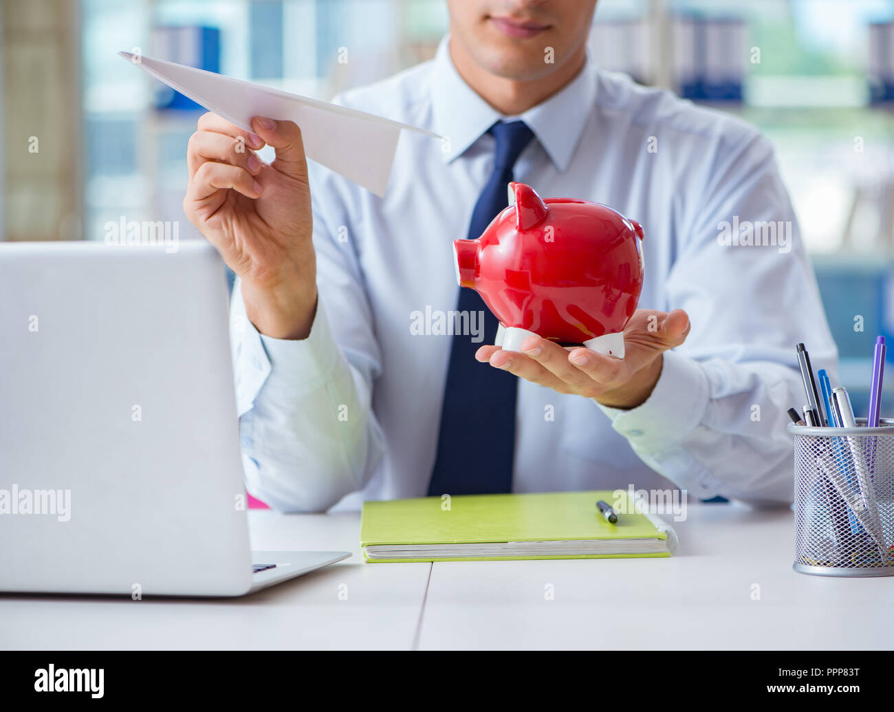 Sales agent working in travel agency Stock Photo - Alamy