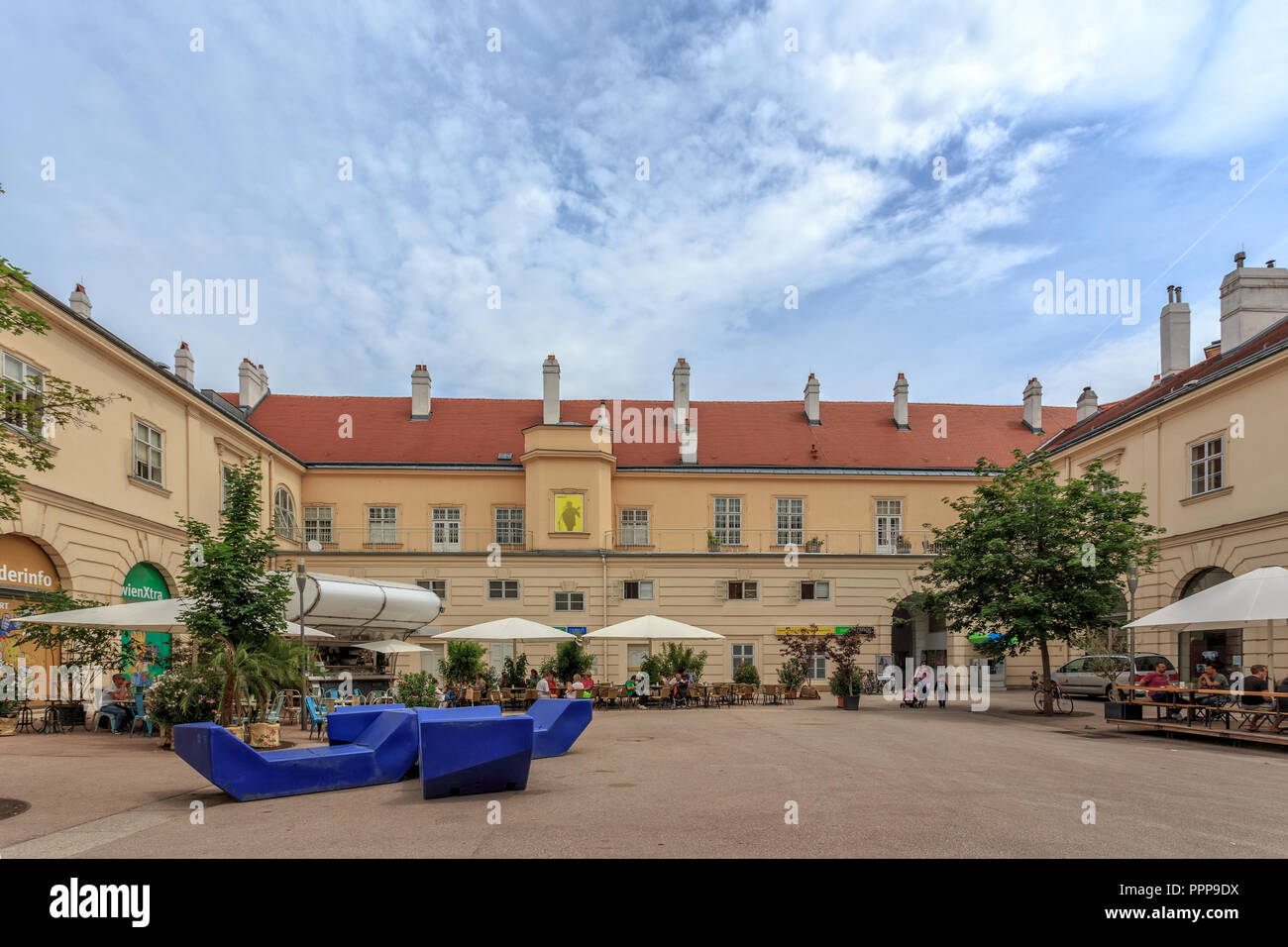 VIENNA, AUSTRIA - JUNE 27, 2015: Mumok (Museum Moderner Kunst) Museum ...