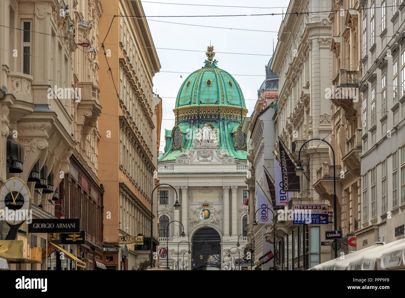 VIENNA, AUSTRIA - JUNE 27, 2015: Kohlmarkt street with Hofburg Complex ...