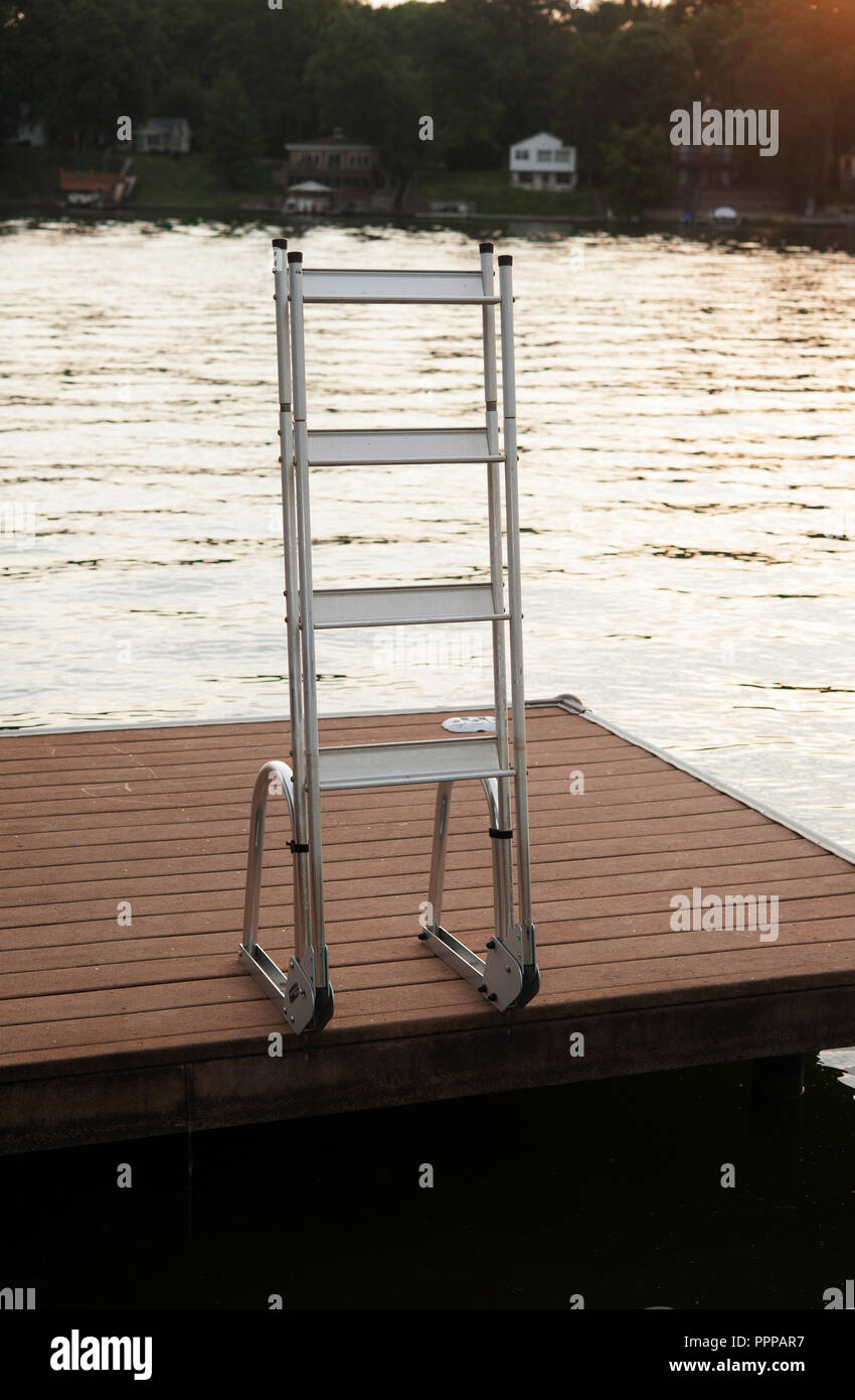 Schaffer lake hi-res stock photography and images - Alamy