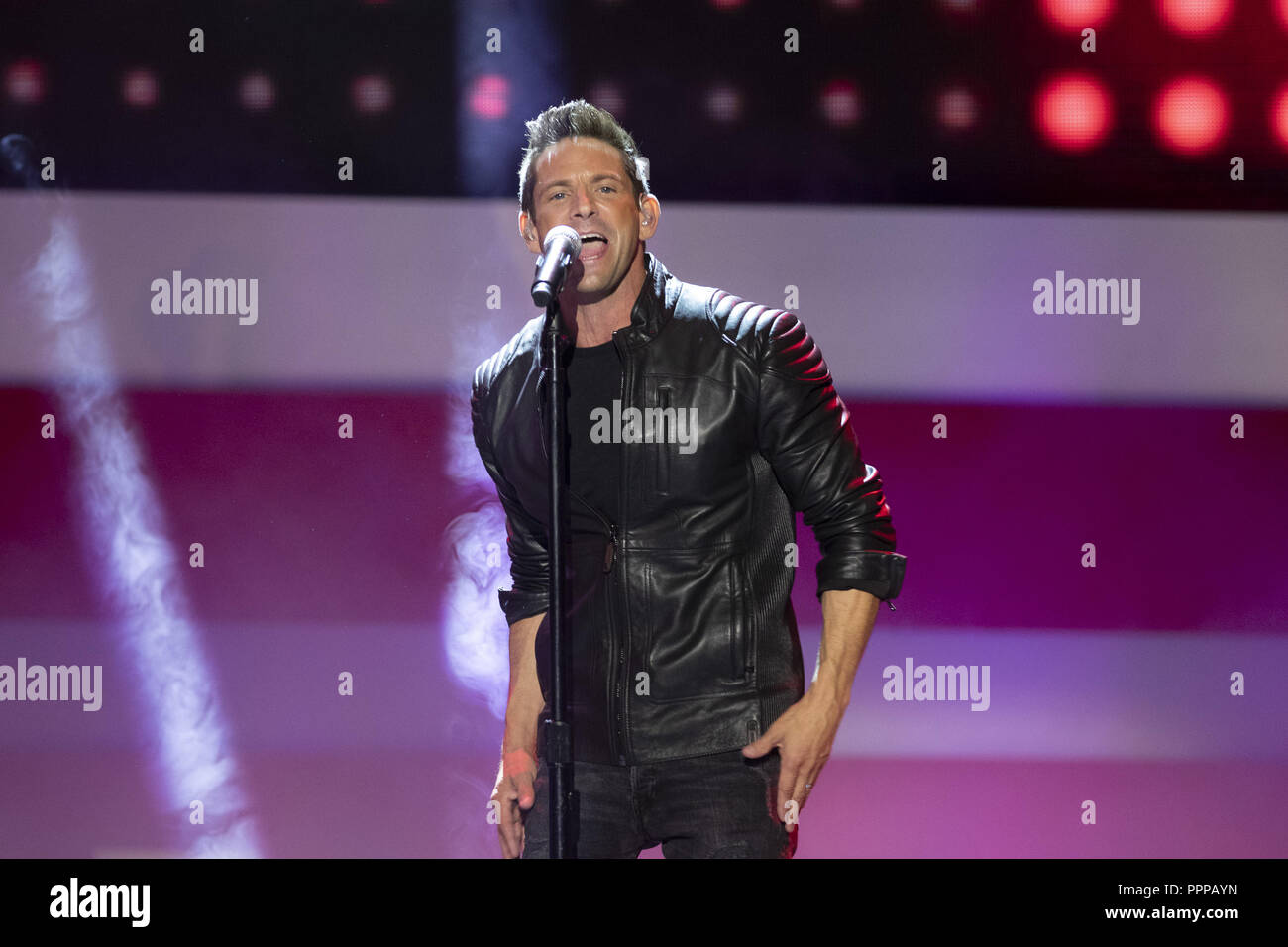 Kris wu yifan hi-res stock photography and images - Alamy