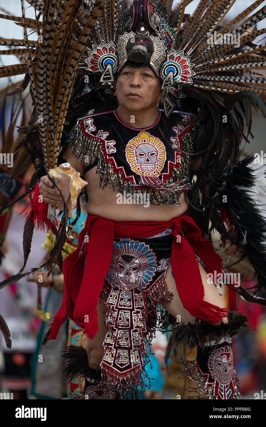 Ancient Aztec Clothing