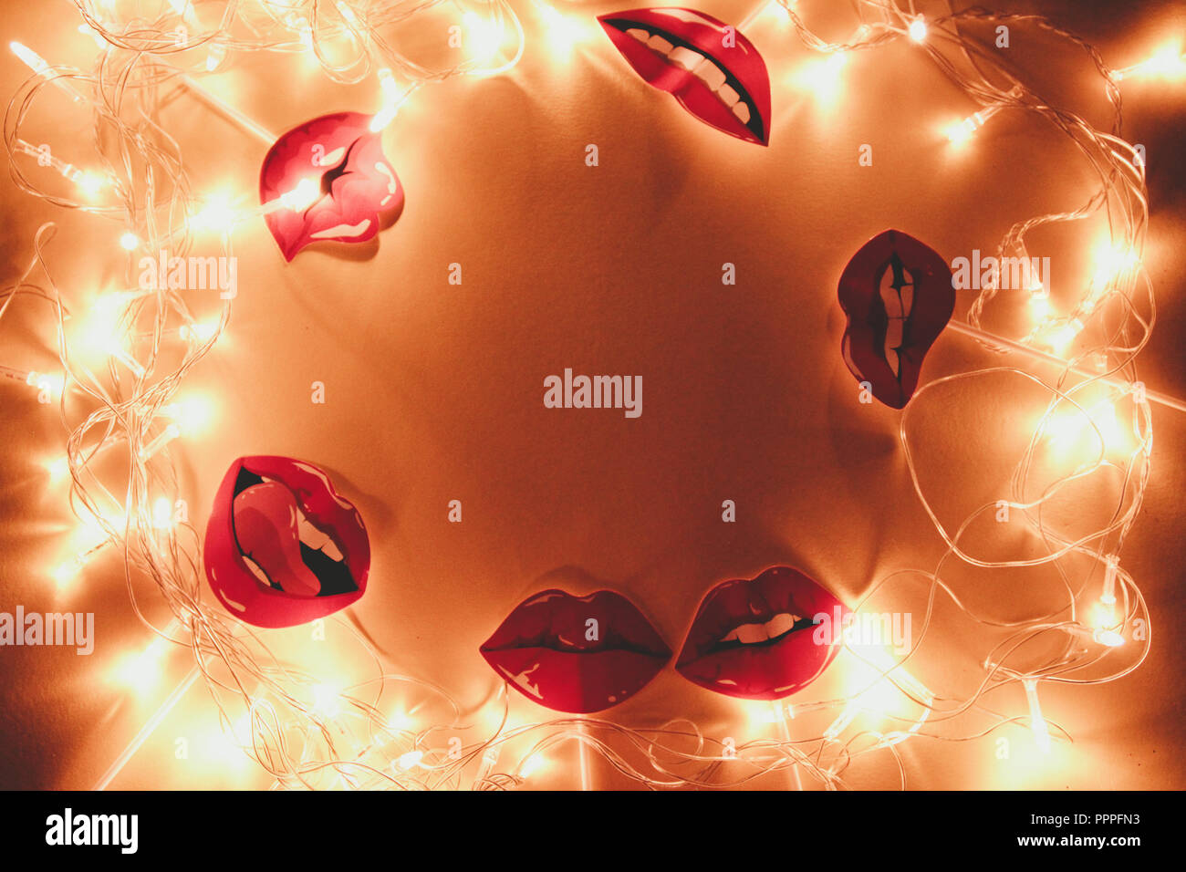 Black lips in a circle hi-res stock photography and images - Alamy