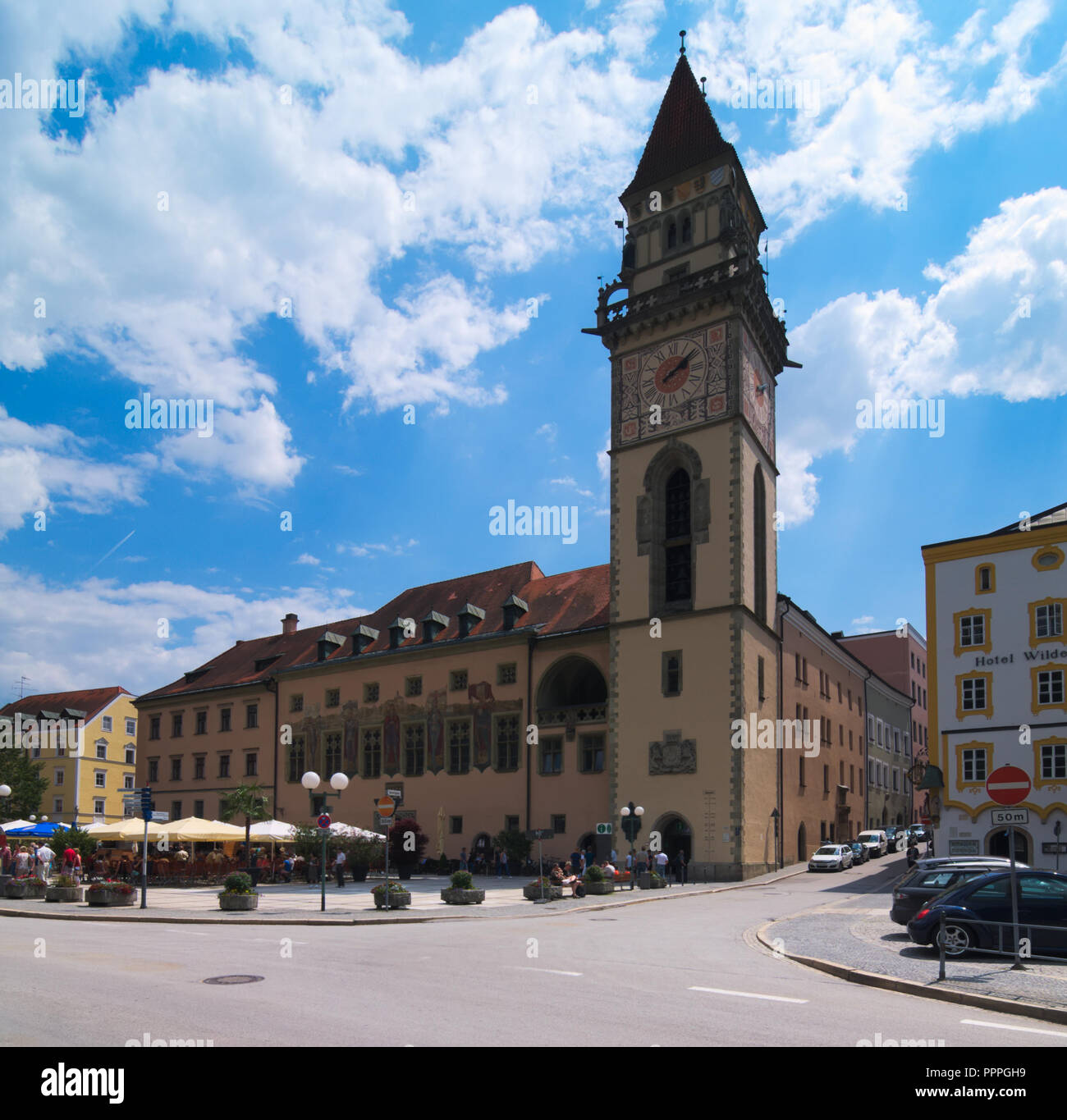 Passau rathaus hi-res stock photography and images - Alamy