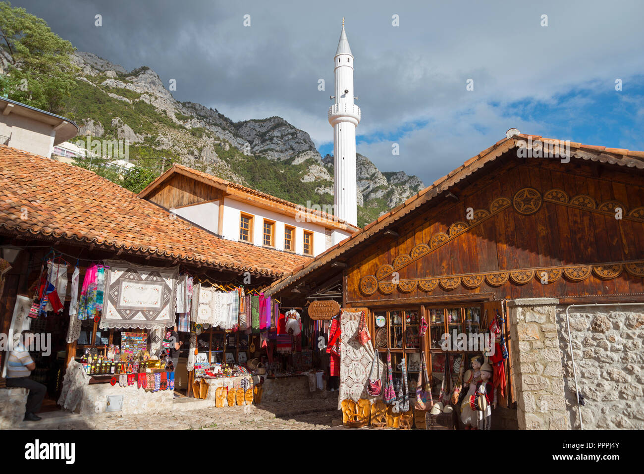 Bazaar mosque hi-res stock photography and images - Alamy