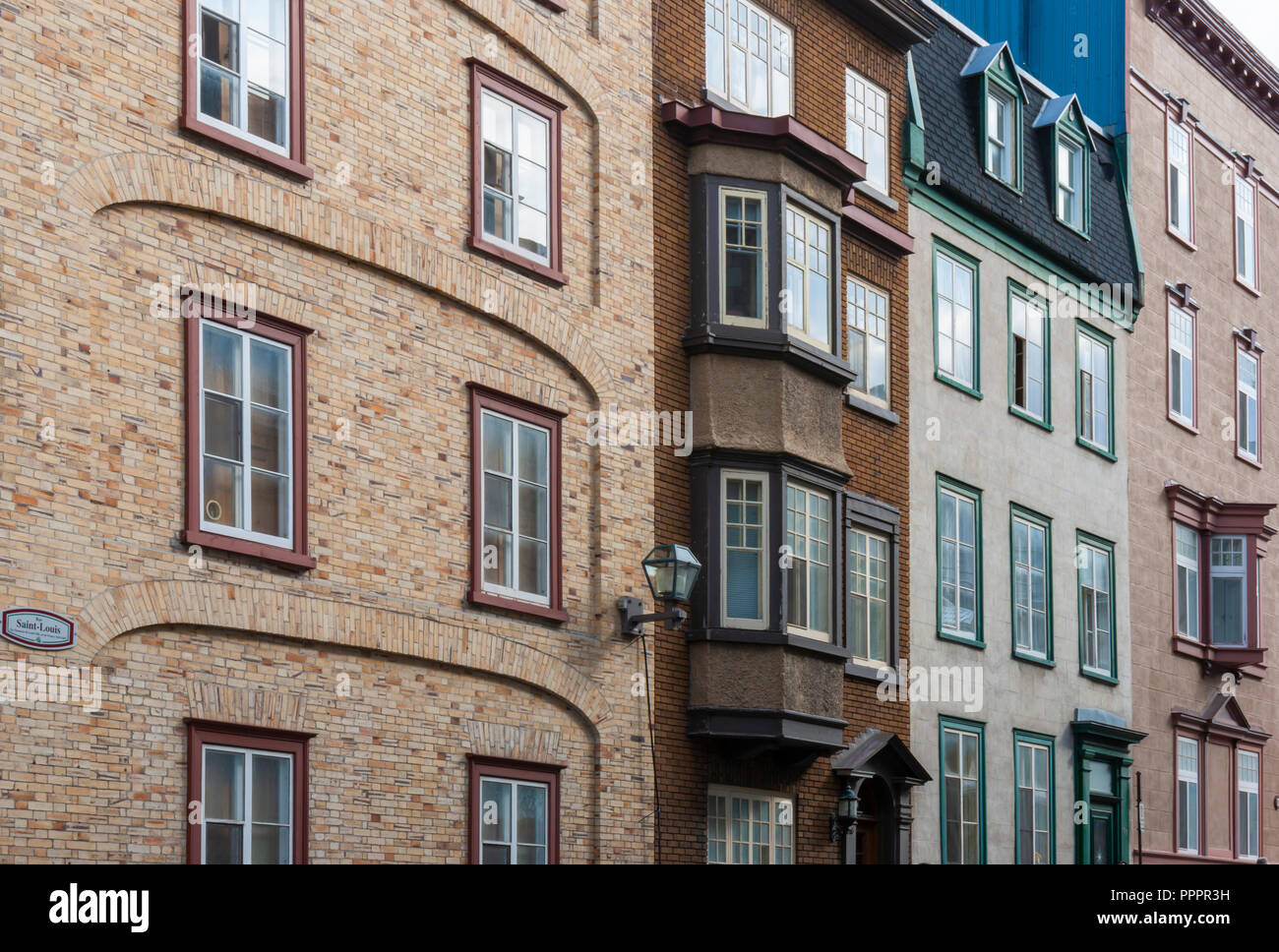 Flat roof dormer window hi-res stock photography and images - Alamy